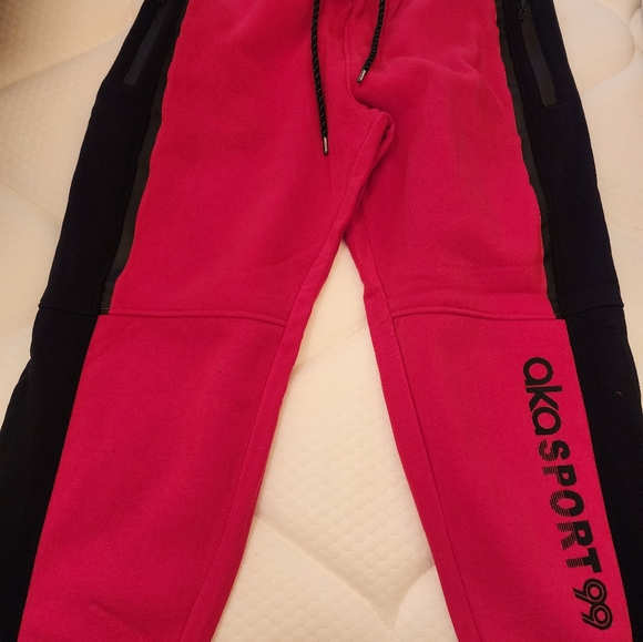 Akademiks | Pants & Jumpsuits | Sweatpants Akademics Nwt Different ...